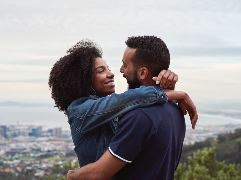 Black Phone Chat Lines Hub: Free Trial Numbers for Black Dating